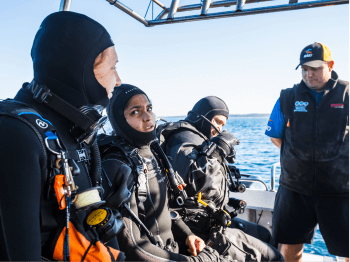 Boat Diving - Bay City Charters
